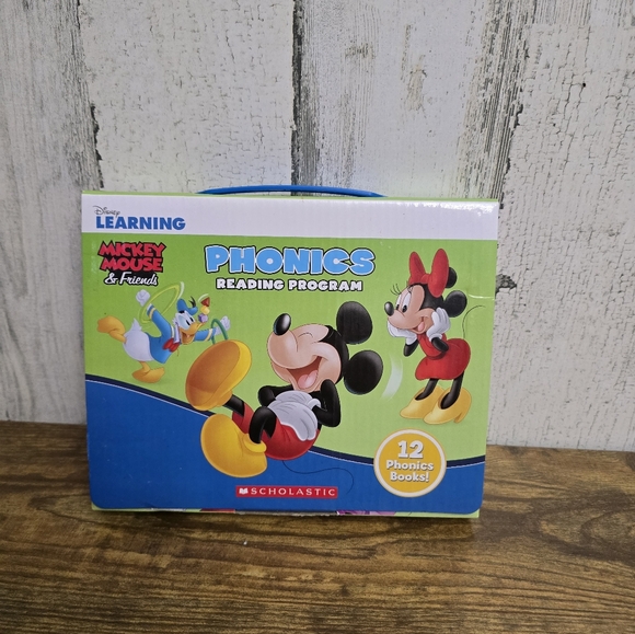 Disney | Toys | Disney Scholastic Mickey Mouse Friends Phonics Reading ...